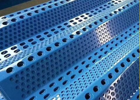 0.8mm Windbreak Fence Panels Industrial Perforated Mesh Sheet